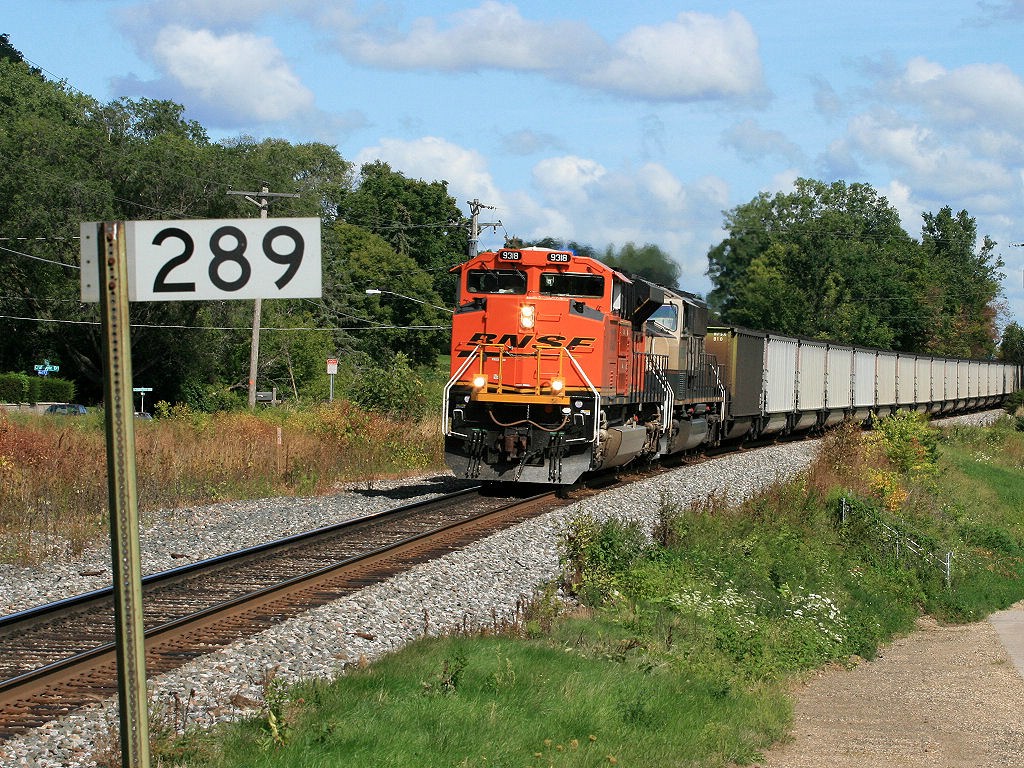 BNSF 9318